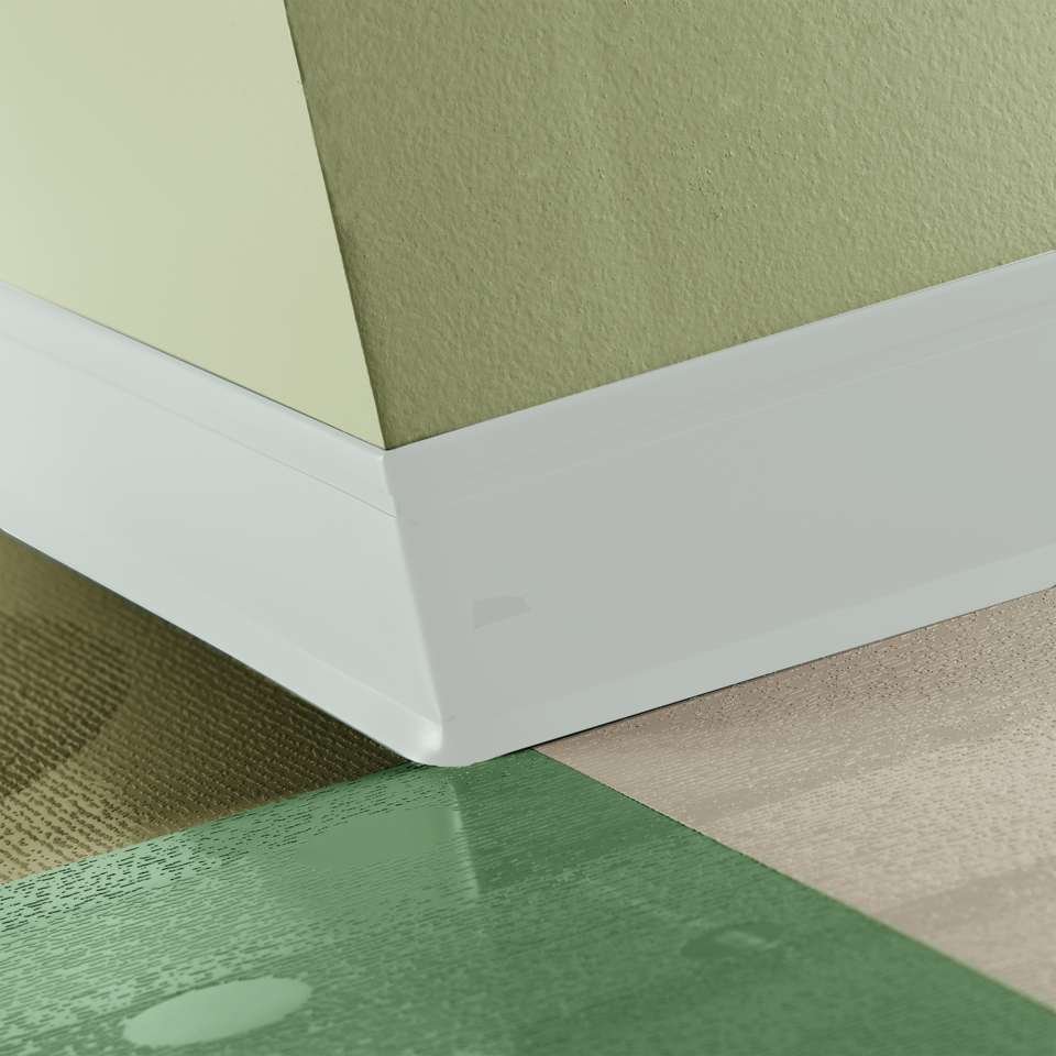 Johnsonite - Perceptions - Recess Toe 4 1⁄4” #50 White - Wallbase 120 ...